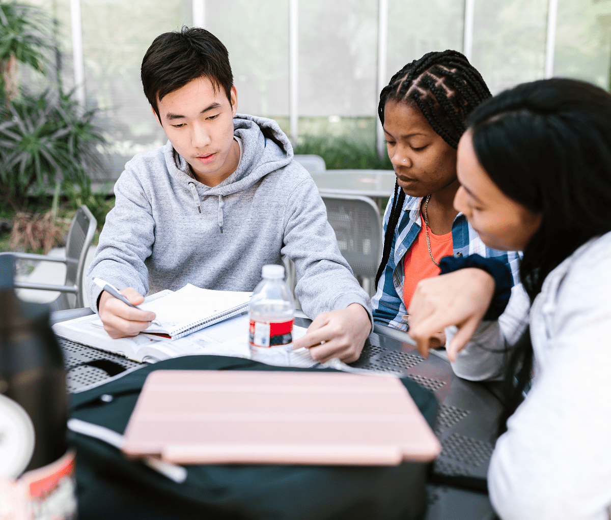 BSc (Hons) Health and Social Science with Foundation Year - Regent ...